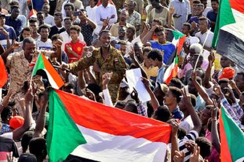 Arab Spring comes later in Sudan and Algeria - Somali Times