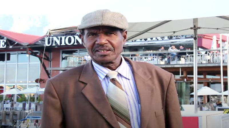 The Somali famous singer of the Waberi, Omar Shooli dies in Mogadishu ...