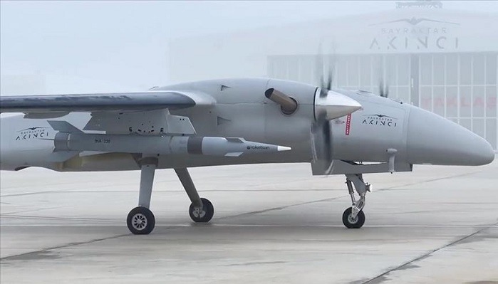 Turkish UAV Bayraktar Akinci successfully test-fires supersonic missile ...
