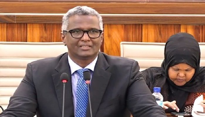 Abdirahman Abdishakur opposes extension for Somalia president's term in ...